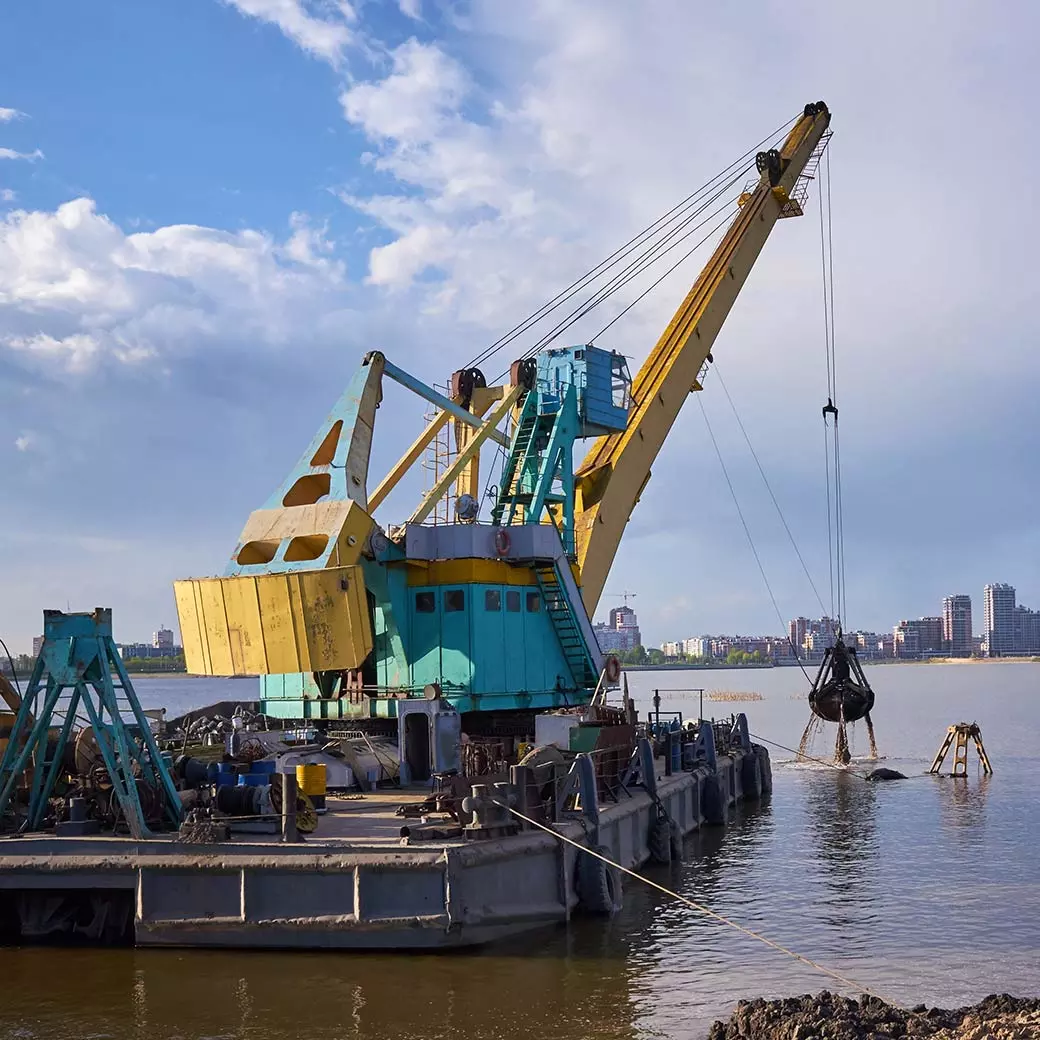 Trimble Marine Construction Systems for Clamshell Crane Dredges - SITECH WA
